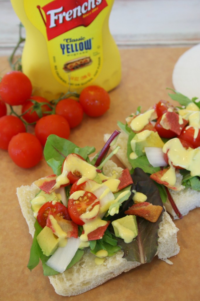 Summertime BLAT With A Sweet & Creamy Mustard Drizzle | It's a Lovely Life!