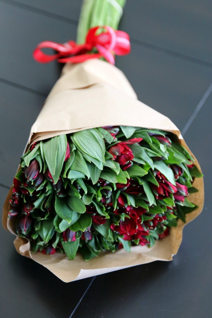 5 Reasons You Should Have Fresh Flowers In Your Home | It's a Lovely Life!