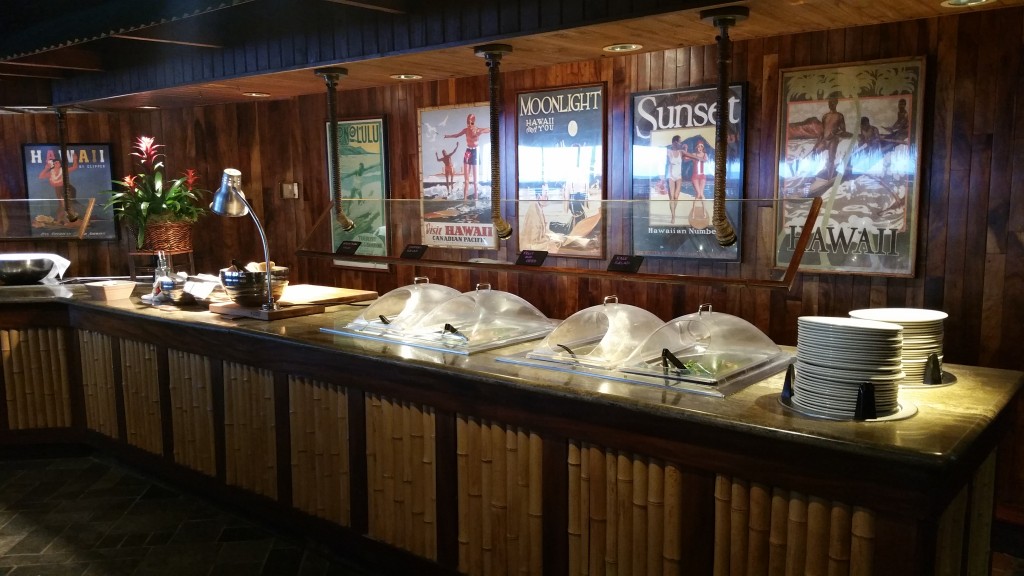 Duke’s Waikiki- Dinner With An Ocean View | It's a Lovely Life!