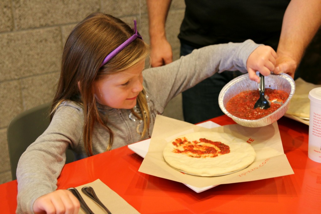 Make Family Dinners More Meaningful With Zpizza | It's a Lovely Life!