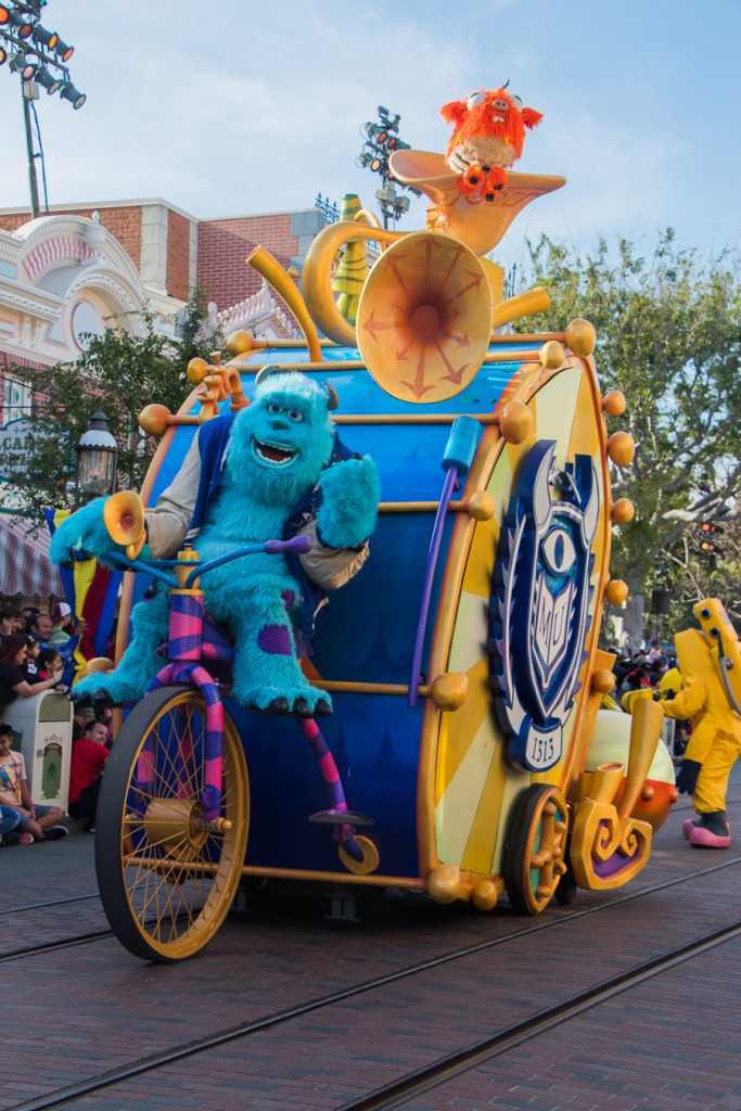 Review Pictures and Video: The New Pixar Fest at Disneyland | It's a ...