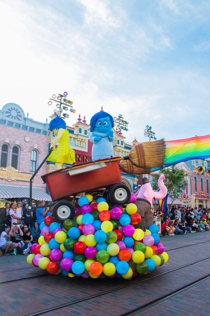 Review Pictures and Video: The New Pixar Fest at Disneyland | It's a ...